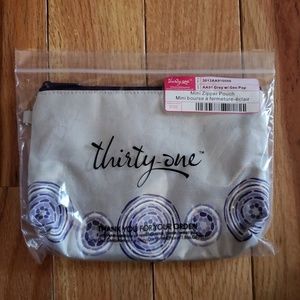 thirty-one | Bags | Nip Thirtyone Mini Zipper Pouch Grey W Geo Pop ...